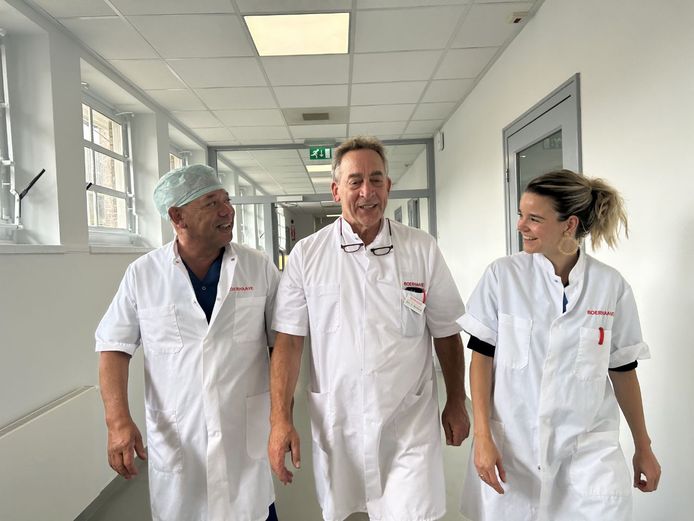 Debbie wilde altijd haar buik verstoppen, maar dat is nu niet meer ...