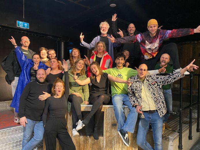 Tg Horzel viert 10 jaar met theaterstuk in voormalige discotheek Cherry ...