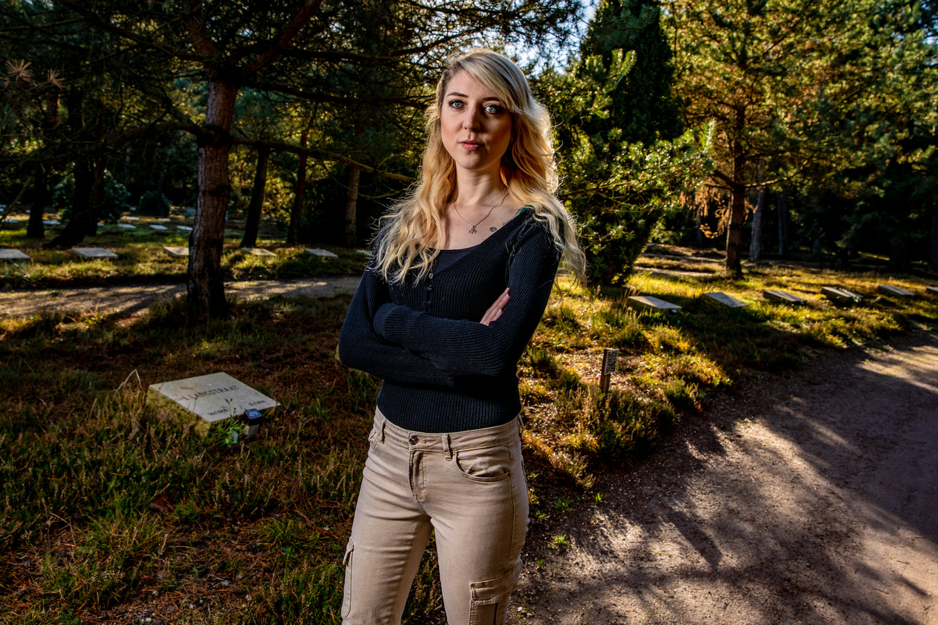 Anne (31) houdt de geschiedenis levend met haar herdenkingsreizen ...