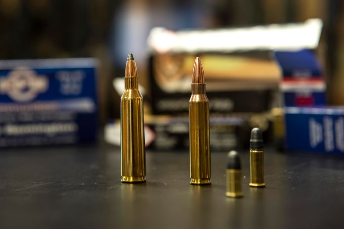 Zundertse wapenhandelaren platgebeld door schutters die munitie zoeken ...
