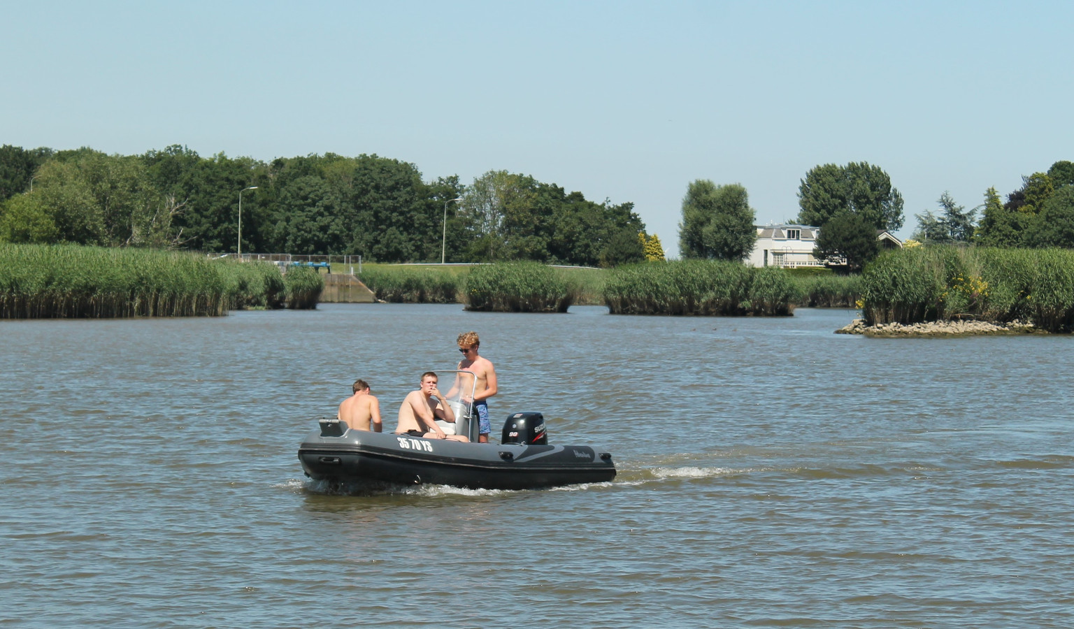 Hoe de Hollandsche IJssel tot de jaren ‘90 de meest vervuilde rivier ...
