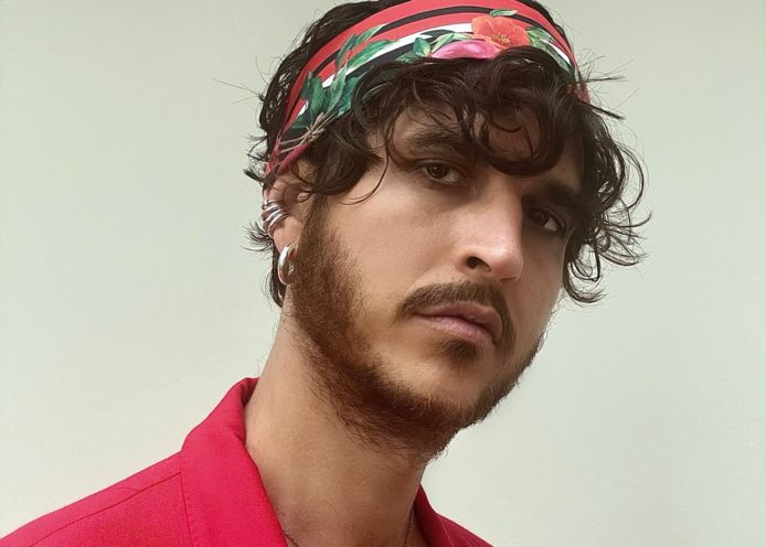 Voorproefje van NINA met Max Colombie: “Het is zo bevrijdend om niet ...