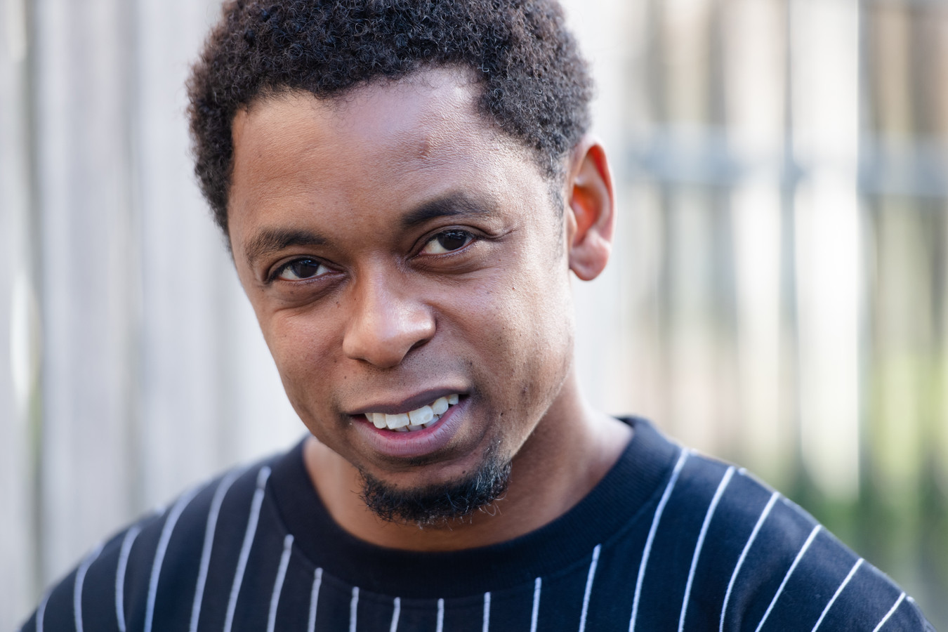 ‘Intens gelukkige’ rapper Typhoon getrouwd met zijn grote liefde | Foto ...