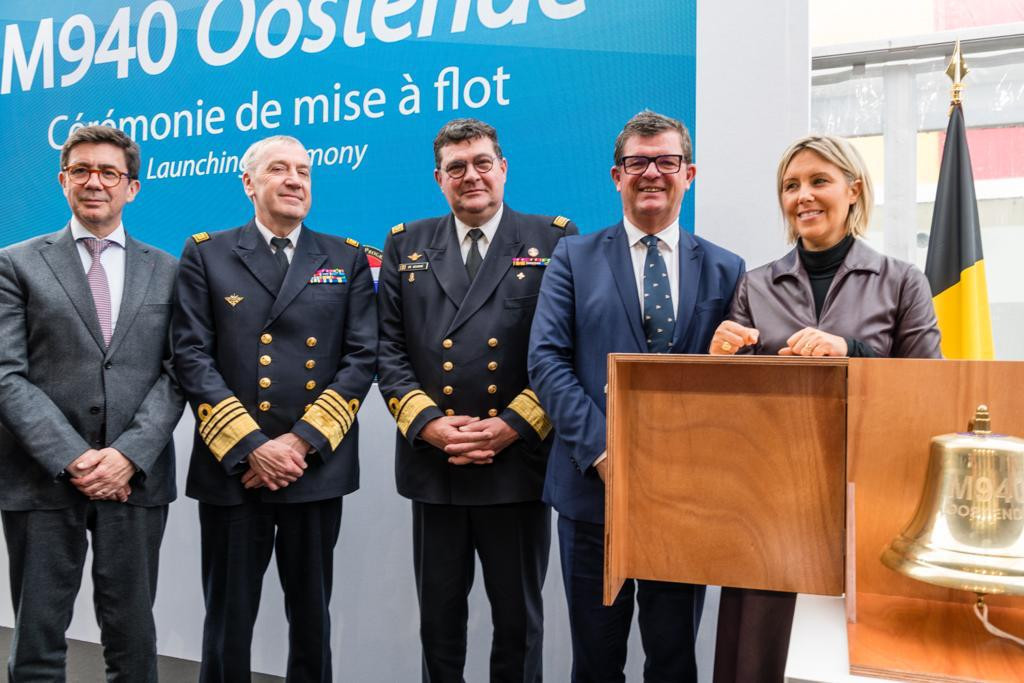 Nieuw marineschip M940 Oostende officieel te water gelaten | Foto | hln.be