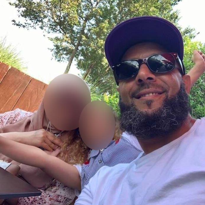 Veroordeeld voor slagen en verwondingen, ontsnapt tijdens Arabische ...