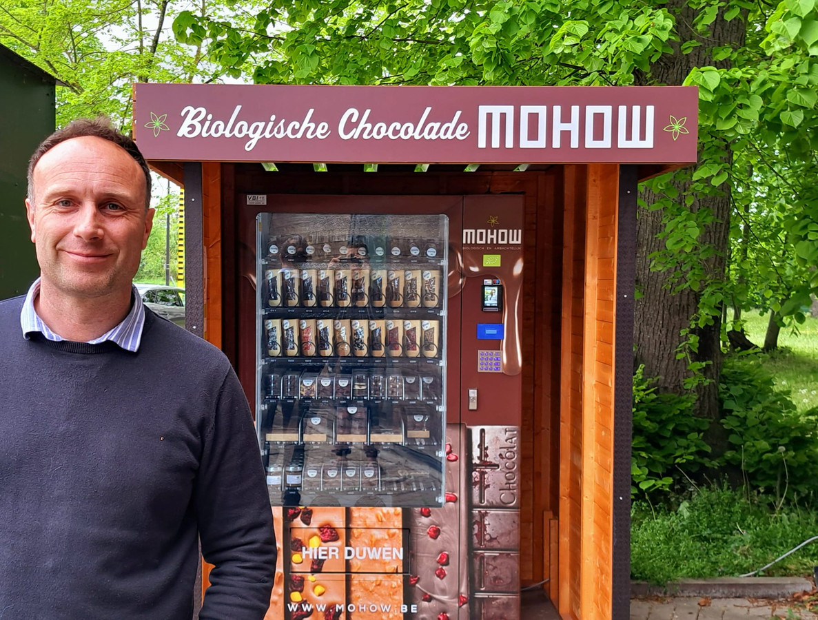 Nieuw in Gent: de allereerste automaat met bio-chocolade van het land ...