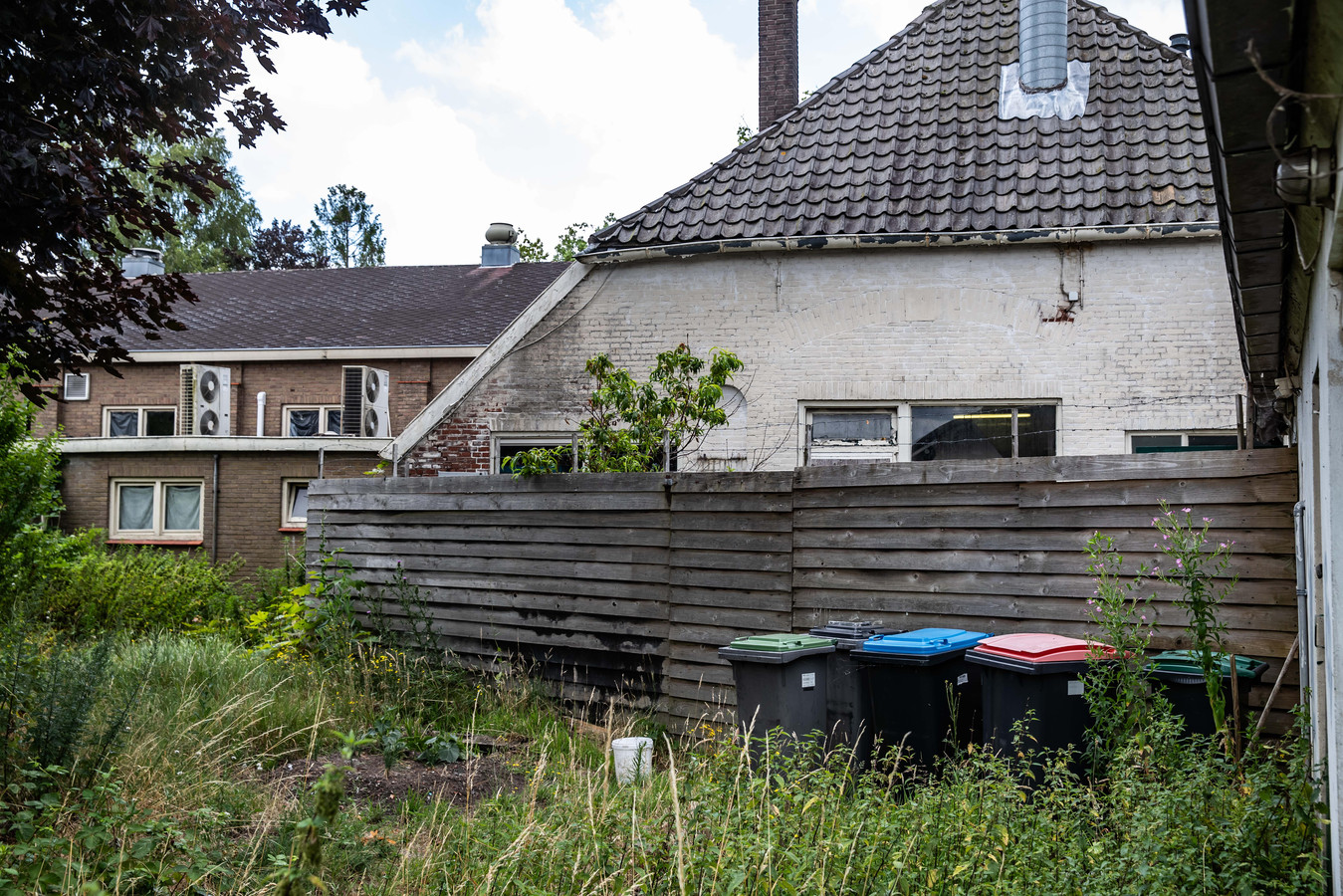 ‘Restaurant gesloten’ hangt al jaren op de deur van deze zaak in Epse ...