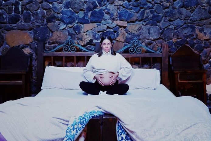 Babyboom bij ‘Thuis’: nu ook Lauren Müller (Thilly) zwanger | BV | hln.be