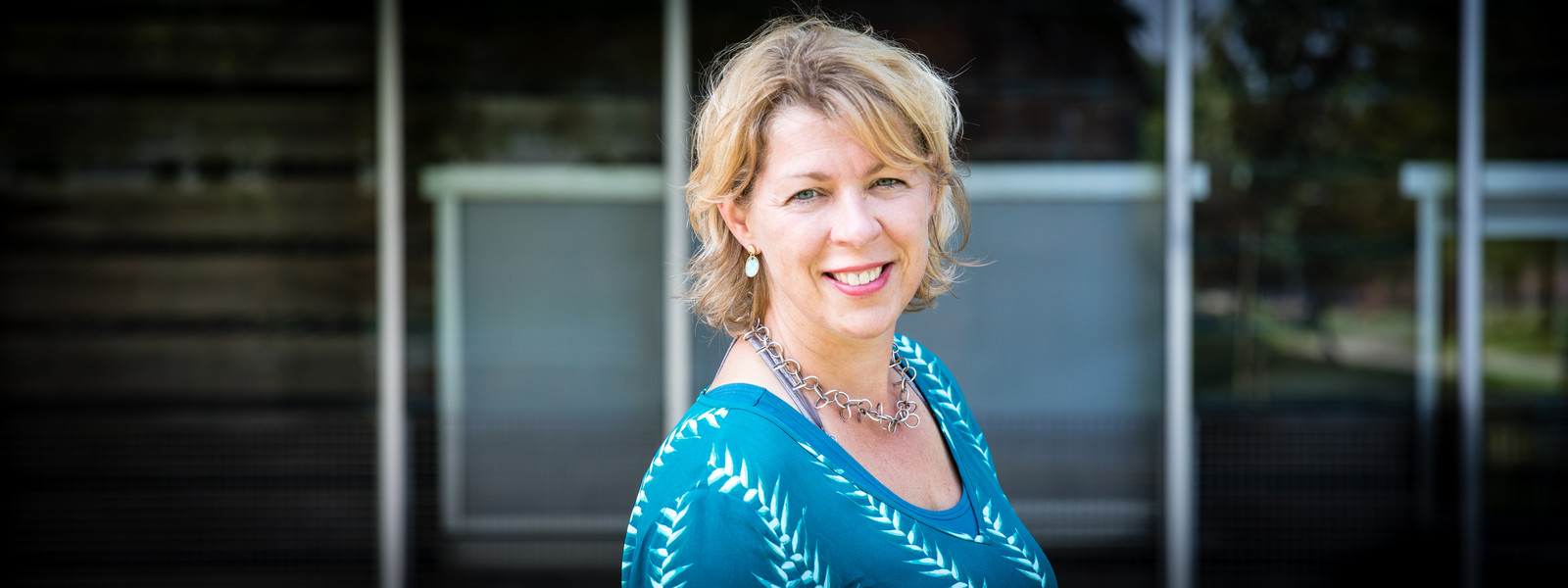 Ban op het mobieltje op school, moet dat echt? ‘Als je geen ijs mag, zet het dan ook niet in de ...