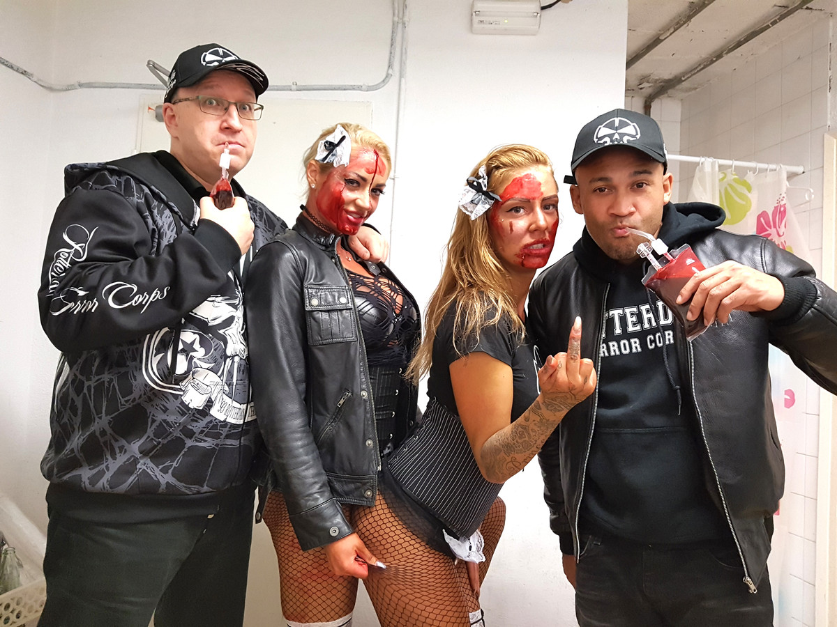 Gabber-icoon Rotterdam Terror Corps neemt geen gas terug en trapt ...