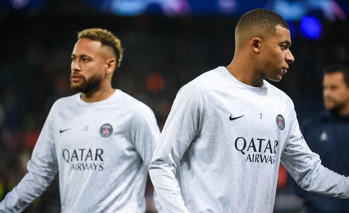 Onderzoek toont aan: PSG zette zélf online trollen in om Mbappé zwart te maken en Neymar te ...
