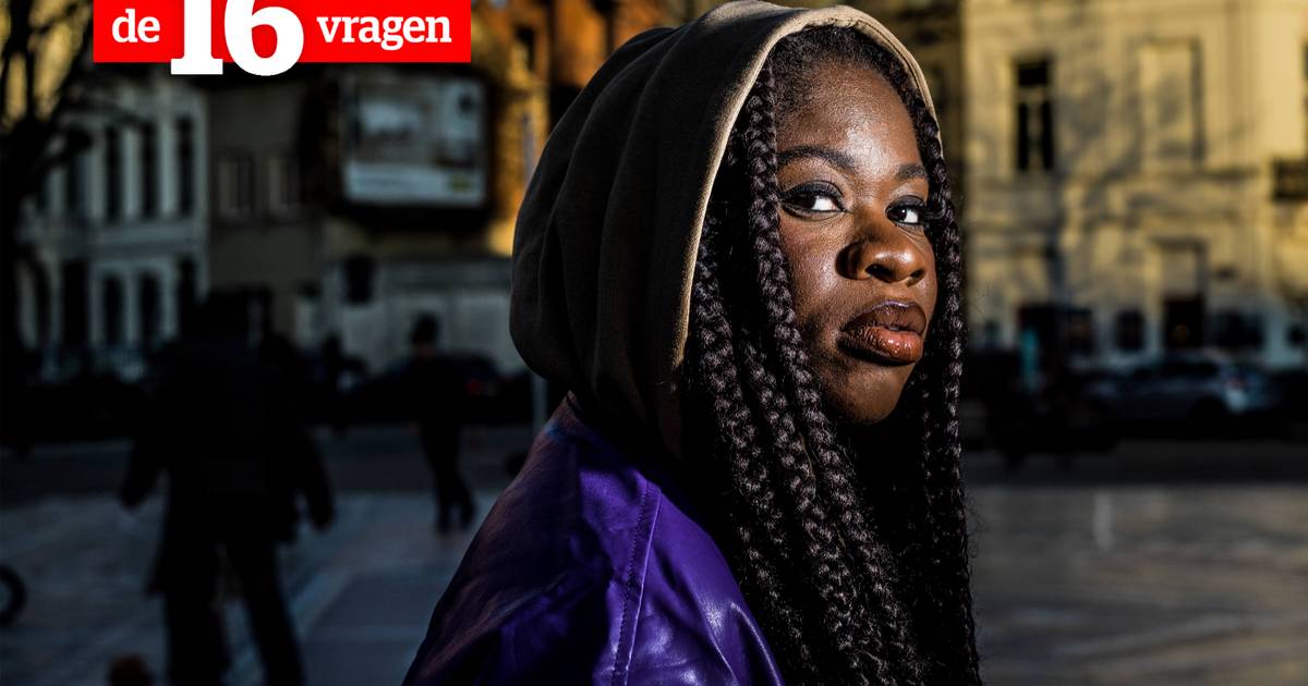 Hiphopster Coely: “In de verloskamer stonden de gynaecoloog, zijn ...