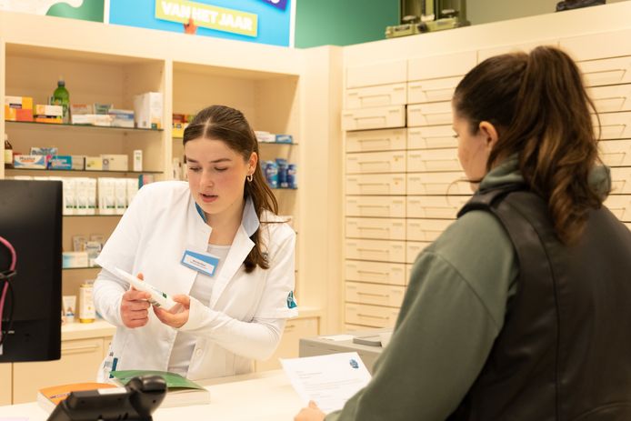 Deze studenten willen wél apotheekassistent zijn: ‘Je kunt mensen écht ...