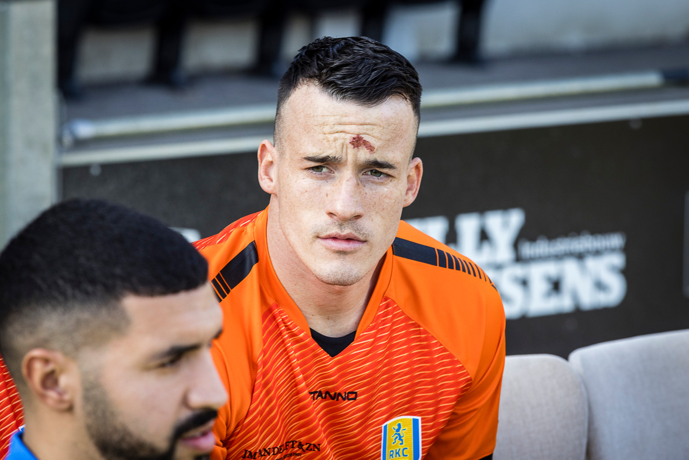 Uitgerekend in de weken van Seuntjens en Slegers krijgt Vaessen 'kanker ...