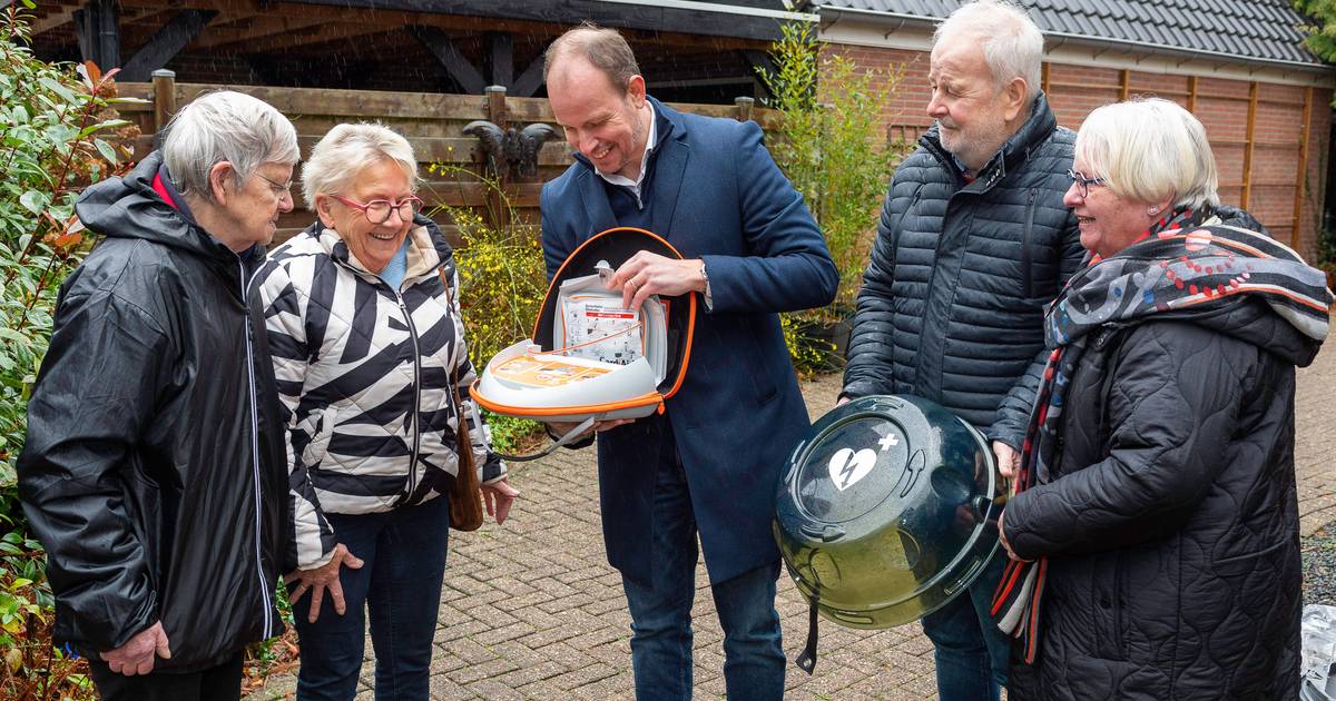 Na BOOS-aflevering over beruchte AED-handelaar krijgt buurtvereniging ...