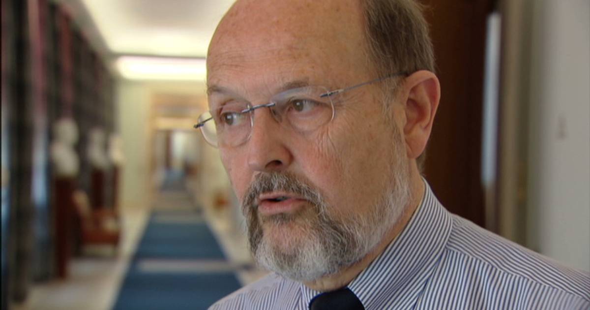 Luc Coene: "Onze economie staat stil" | Binnenland | hln.be