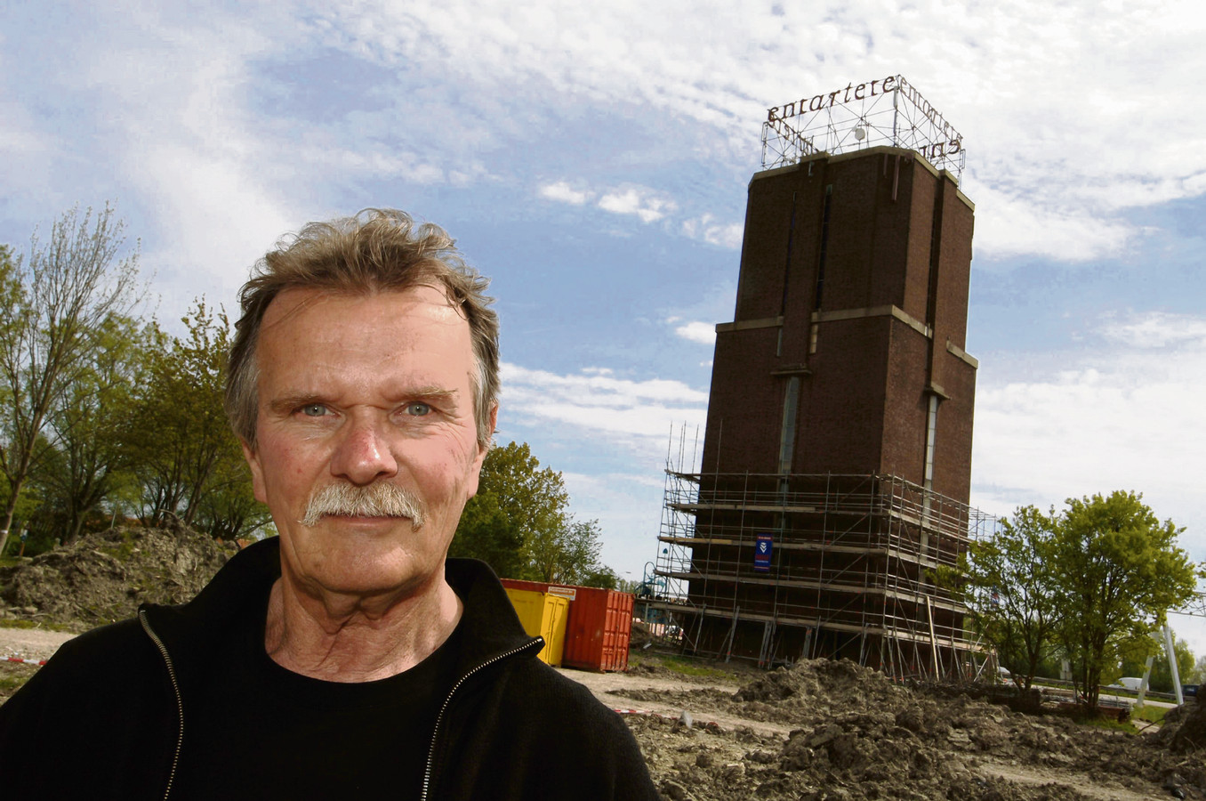 Kunstenaar Jan van Munster (1939-2024) was bekend om het IK-eiland ...