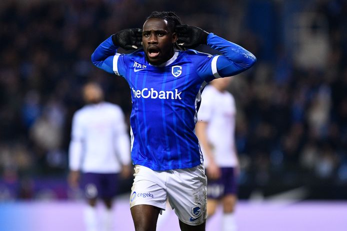 PORTRET. Joseph Paintsil, de Genkse snelheidstrein die sprint tegen 37 ...