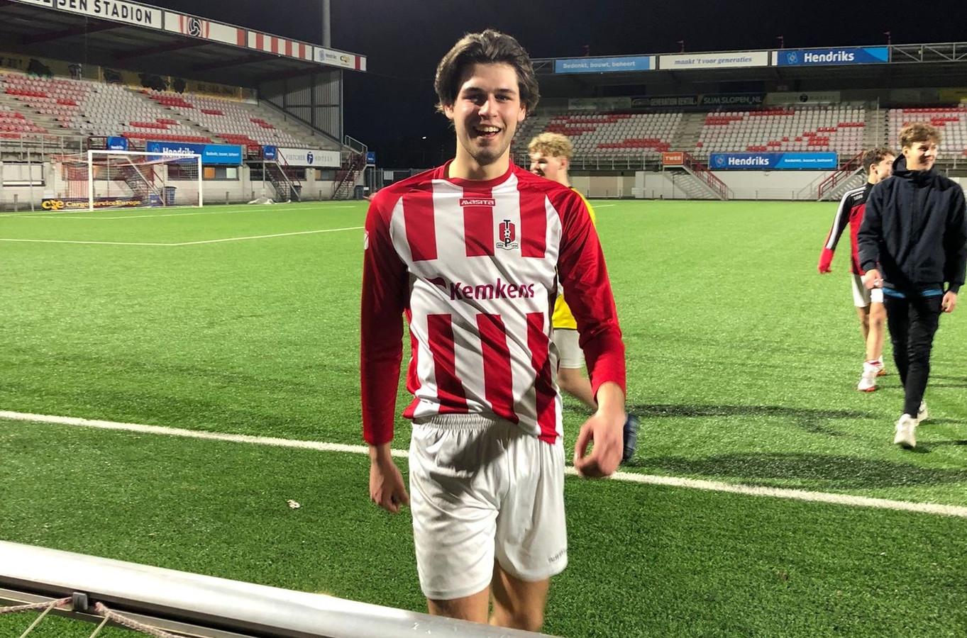 Teun (19) plotseling overleden tijdens vakantie in Italië | Foto | AD.nl