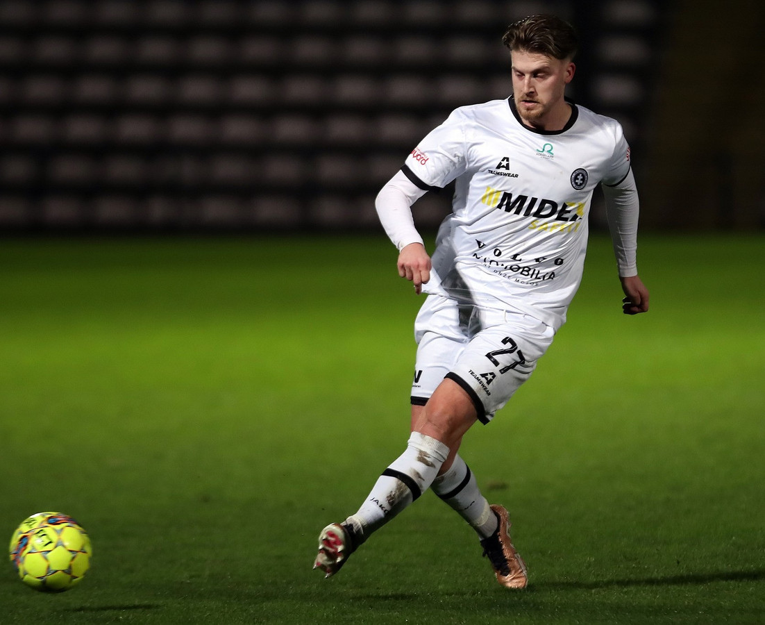 Tibo Van de Velde (SK Roeselare-Daisel): “Met deze mooie club wil ik ... Tibo Van de Velde (SK Roeselare-Daisel): “Met deze mooie club wil ik ...
