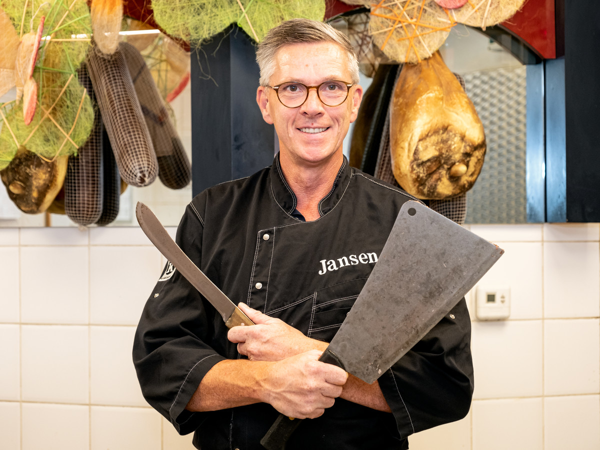 Geen personeel én geen opvolger, dus gooit slager Pieter het bijltje ...