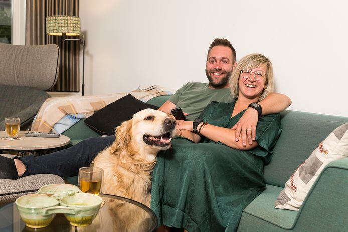 ‘Blind Getrouwd’-Victor verkoopt zijn huis om met Line te gaan ...