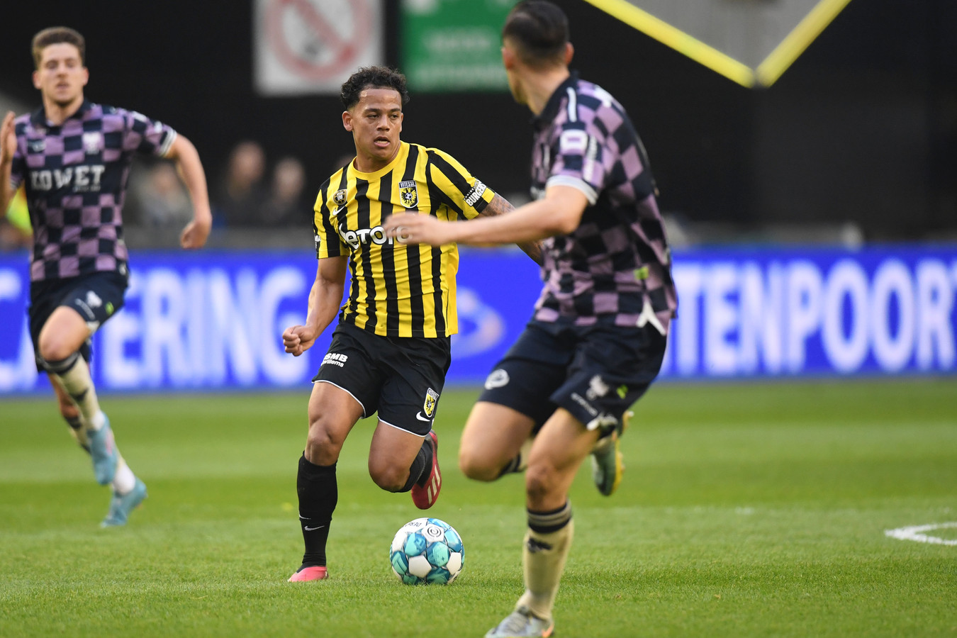 Proper en Manhoef gebruiken ervaringen uit de jeugd voor Gelderse derby ...