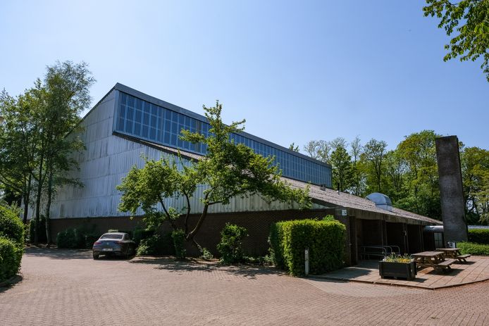 BELOOFD IS BELOOFD. Wanneer komt de nieuwe sporthal in Overijse er ...