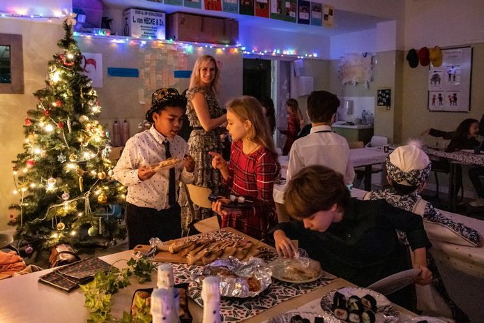 Uitsloven voor het kerstdiner op school? Het zal de kinderen een worst ...