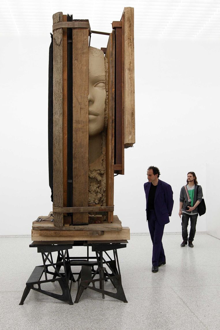 Mark Manders op de Biënnale: een echte, stoere kunstenaarstentoonstelling