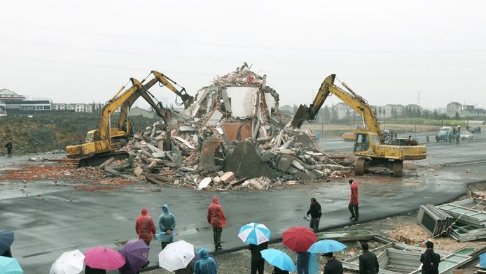 La "maison clou" en Chine a été rasée | Insolite | 7sur7.be