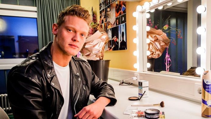 Ferry Doedens leeft gezond na verslaving: soms een hamburger | Show | AD.nl