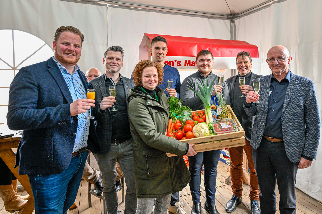 Eindelijk kan de schop in de grond voor de nieuwe supermarkt in ...