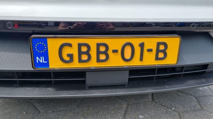 Waarom worden bij nieuwe kentekenreeks de eerste zes letters van het ...