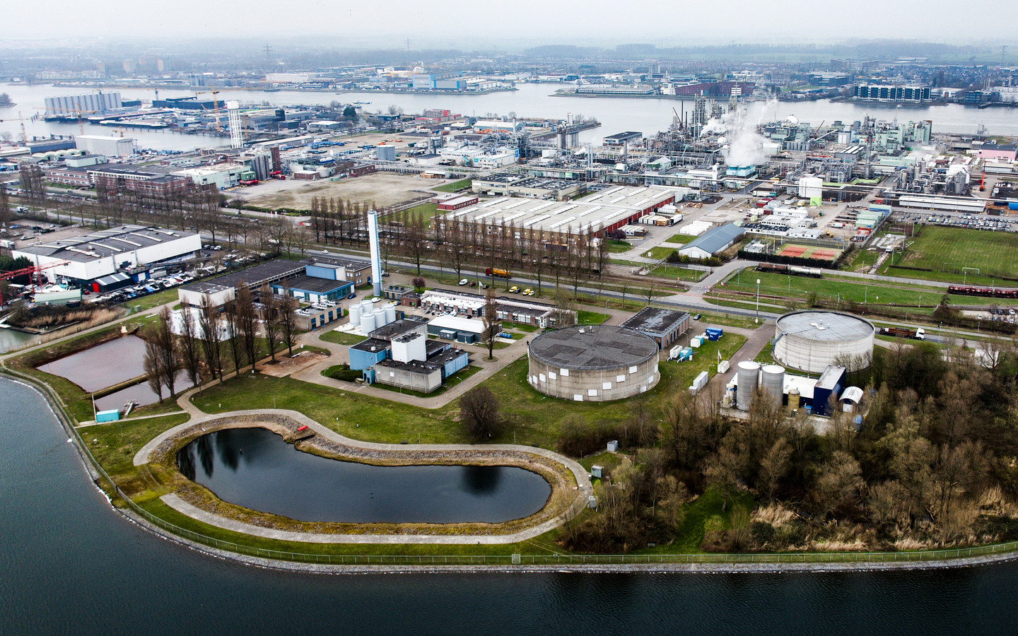 Evides neemt maatregelen tegen PFAS: ‘Meer inspanning nodig om goed ...