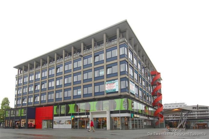 Hengelose historische collecties moeten snel onderdak | Hengelo | AD.nl