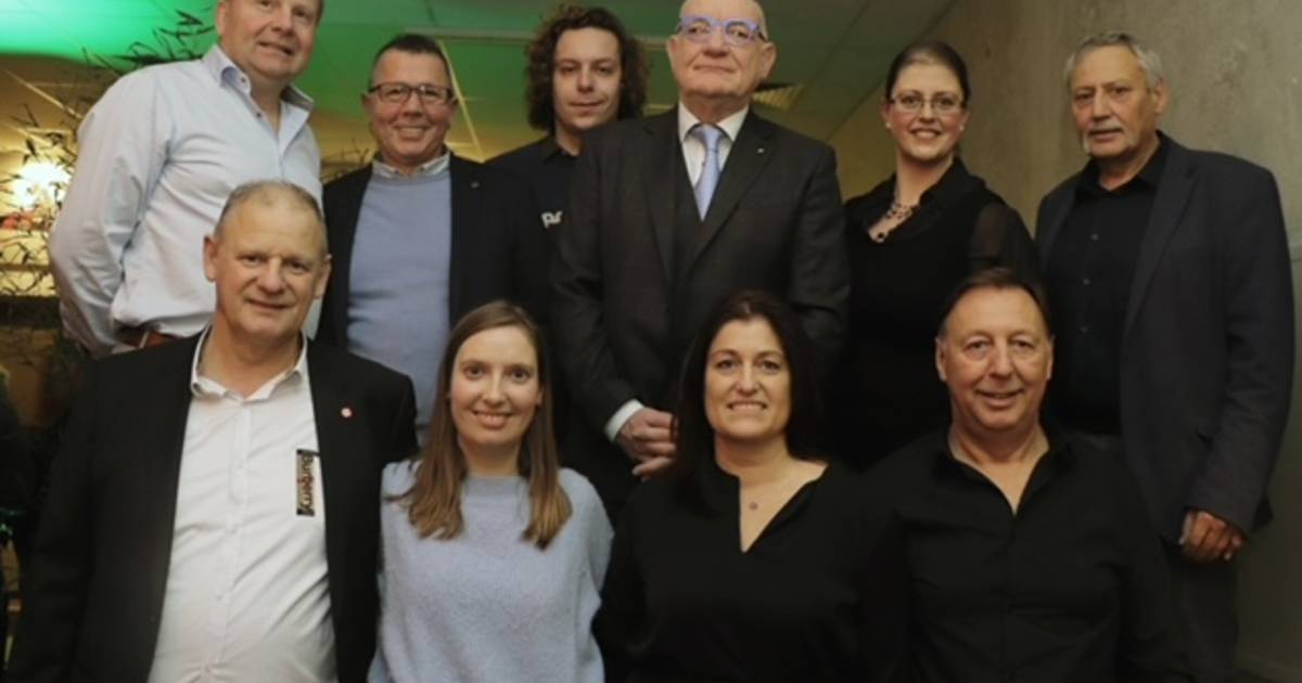 Doutreluingne wil opnieuw de sjerp, Marc Claeys wordt opgevist en Marc ...