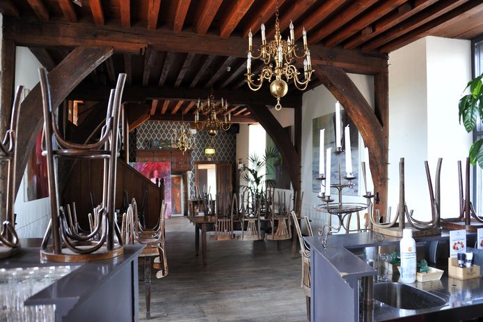 Jarenlang stond het leeg, nu is het markante Hotel Bellevue alsnog ...