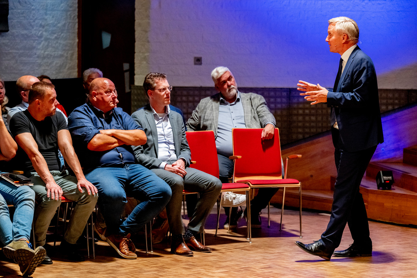 VVD als eerste op het matje over asieldeal: ‘Wees nou gewoon eerlijk ...