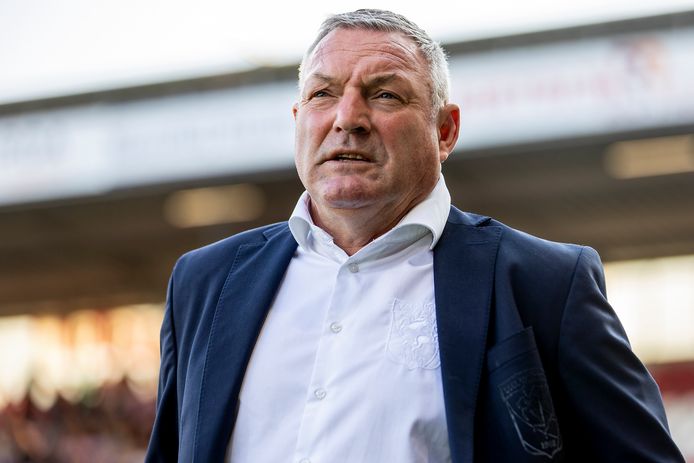 FC Utrecht-supporters blij met komst van Ron Jans: ‘Hij kan de lach laten terugkeren ...