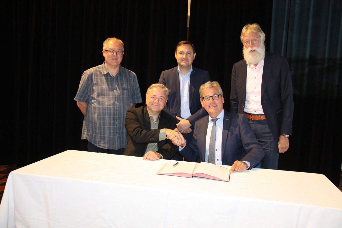 Op vakantie naar het Kreekgebied? West-Vlaanderen en Nieuwpoort broeden ...