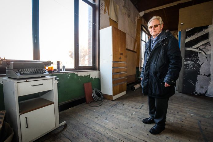 Johan (71) wanhopig op zoek naar werkbank van grootvader: “Emotioneel ...