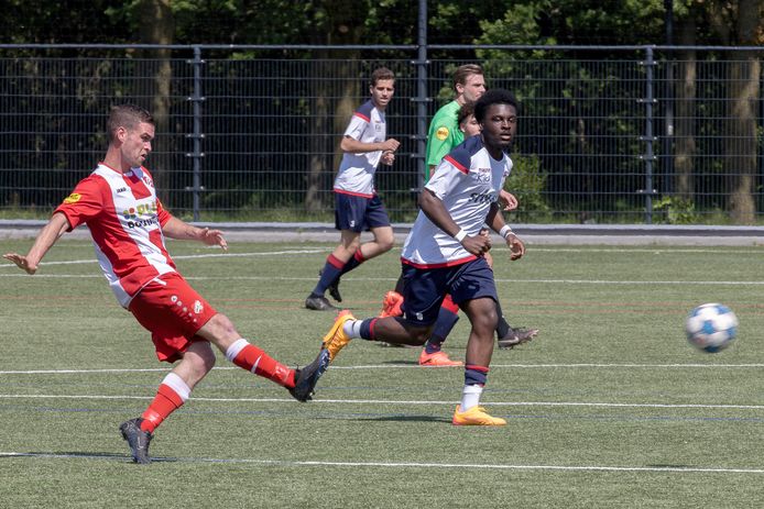 Rood-Wit’62 duwt De Braak naar randje van het ravijn: ‘We hebben nog ...