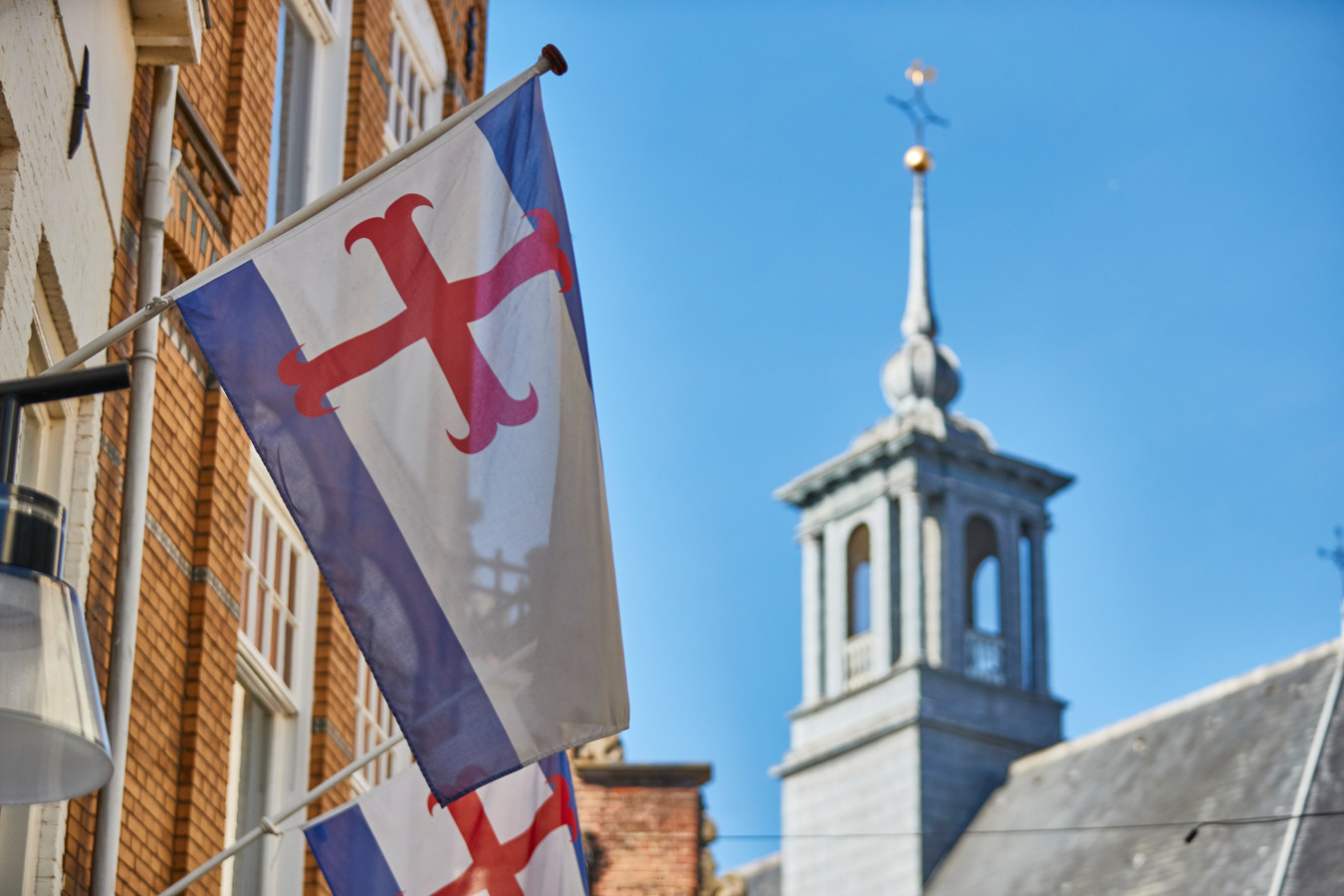Achterhoekvlag? Zutphen hangt liever eigen vlag uit: ‘We zijn trots op ...