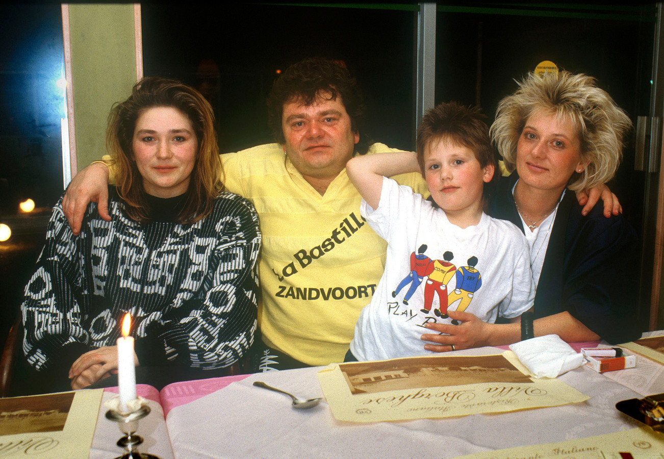 Eentje in een Spaanse cel, de ander zingt anoniem: wie zijn de vergeten ...