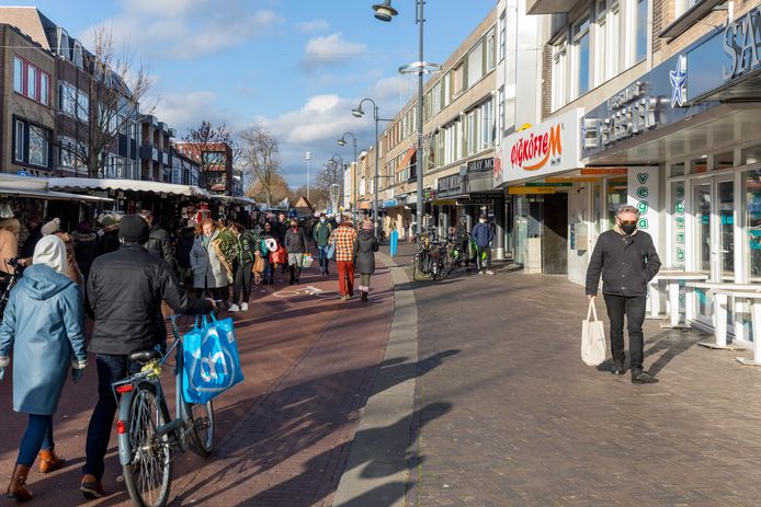 Rigoureuze aanpak Kruisstraat in Eindhoven stelt geduld op de proef ...