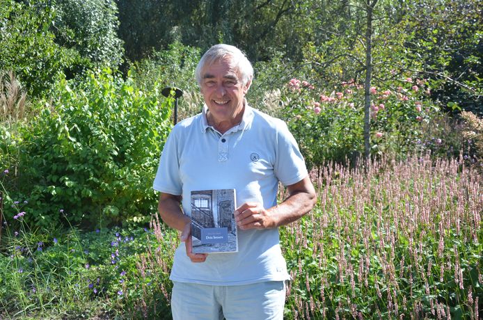 Alex (69) brengt met ‘Drie broers’ derde roman uit: “Beetje bij beetje ...