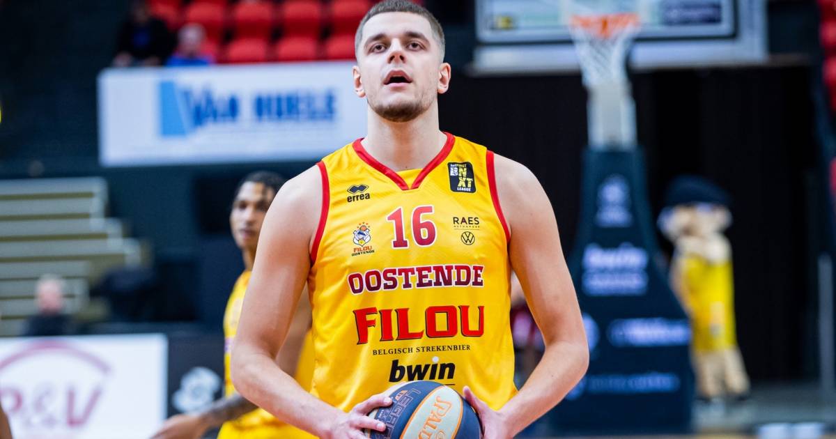 Filou Oostende pakt de leidersplaats na winst in topper tegen Antwerp ...
