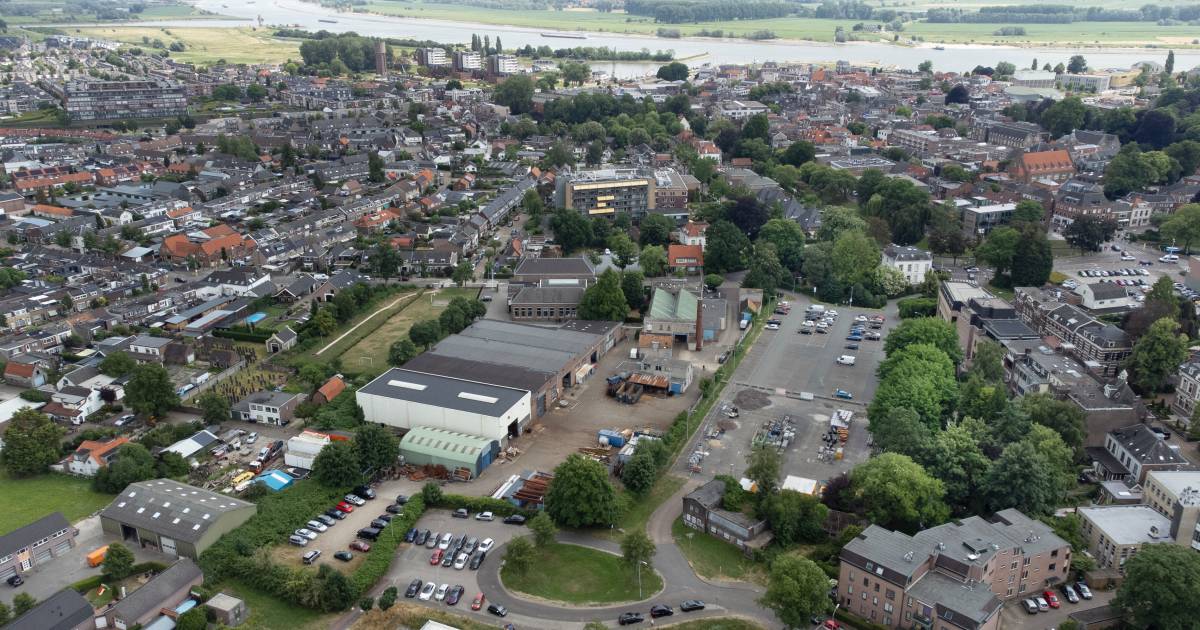 Nu nog een rommelig gebied, straks een leuke woonplek bij centrum Tiel ...