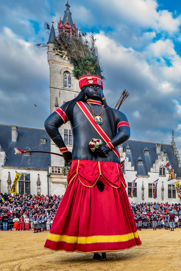 Katuit komt eraan. Geen Ros Beiaard meer, wel Mars, Indiaan en Goliath ...